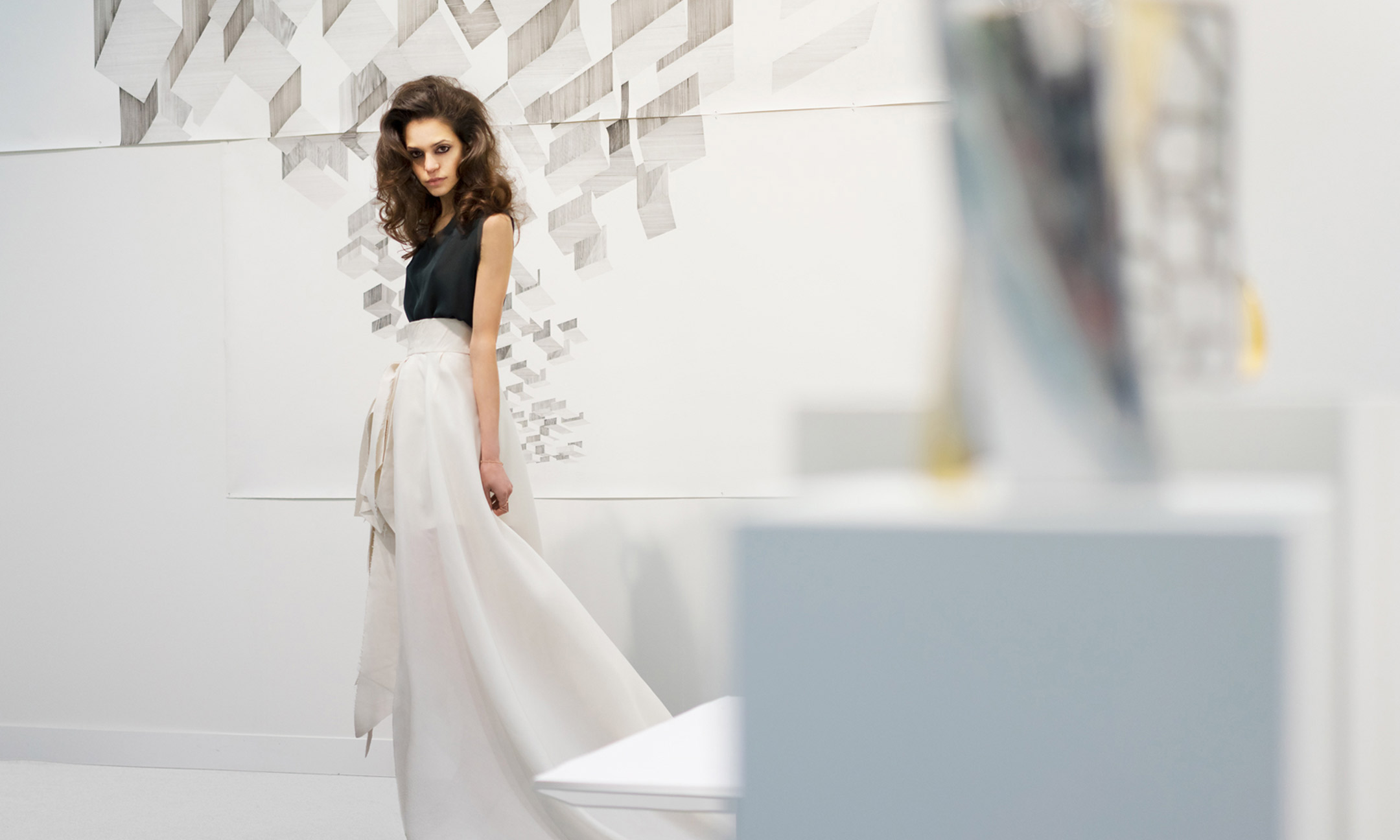 Saba Innab: Explorations in Art & Architecture - Pari Dust