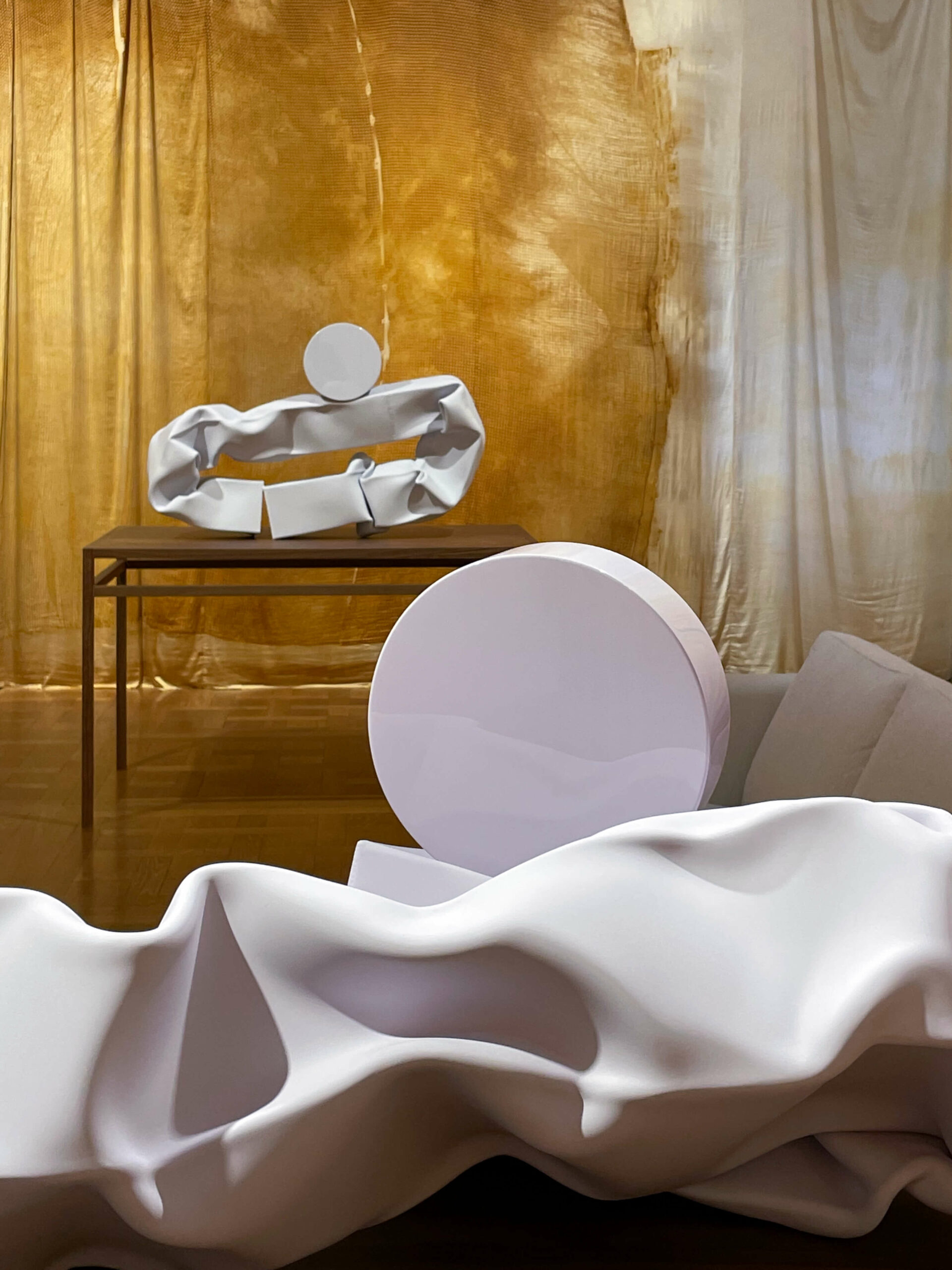 Carol Bove, David Zwirner - Pari Dust